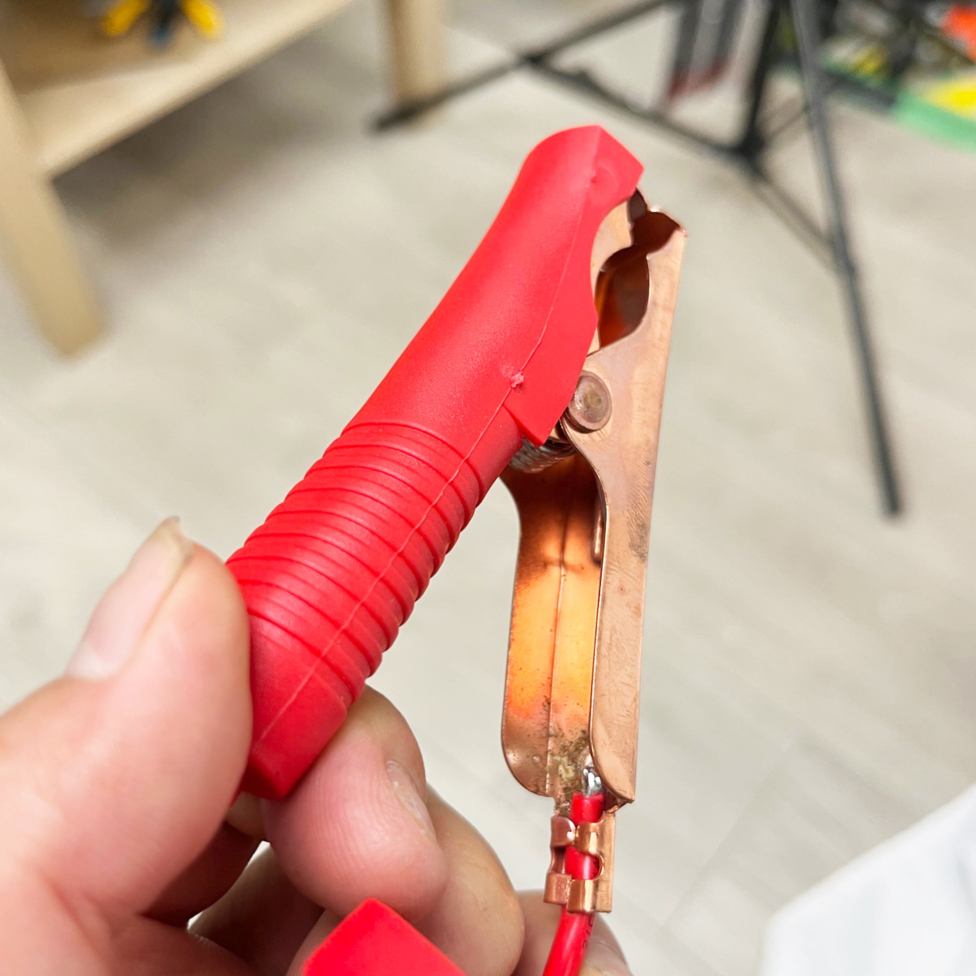 12V Alligator Clip to Cigarette Lighter Plug Converter (Battery Clamps ...