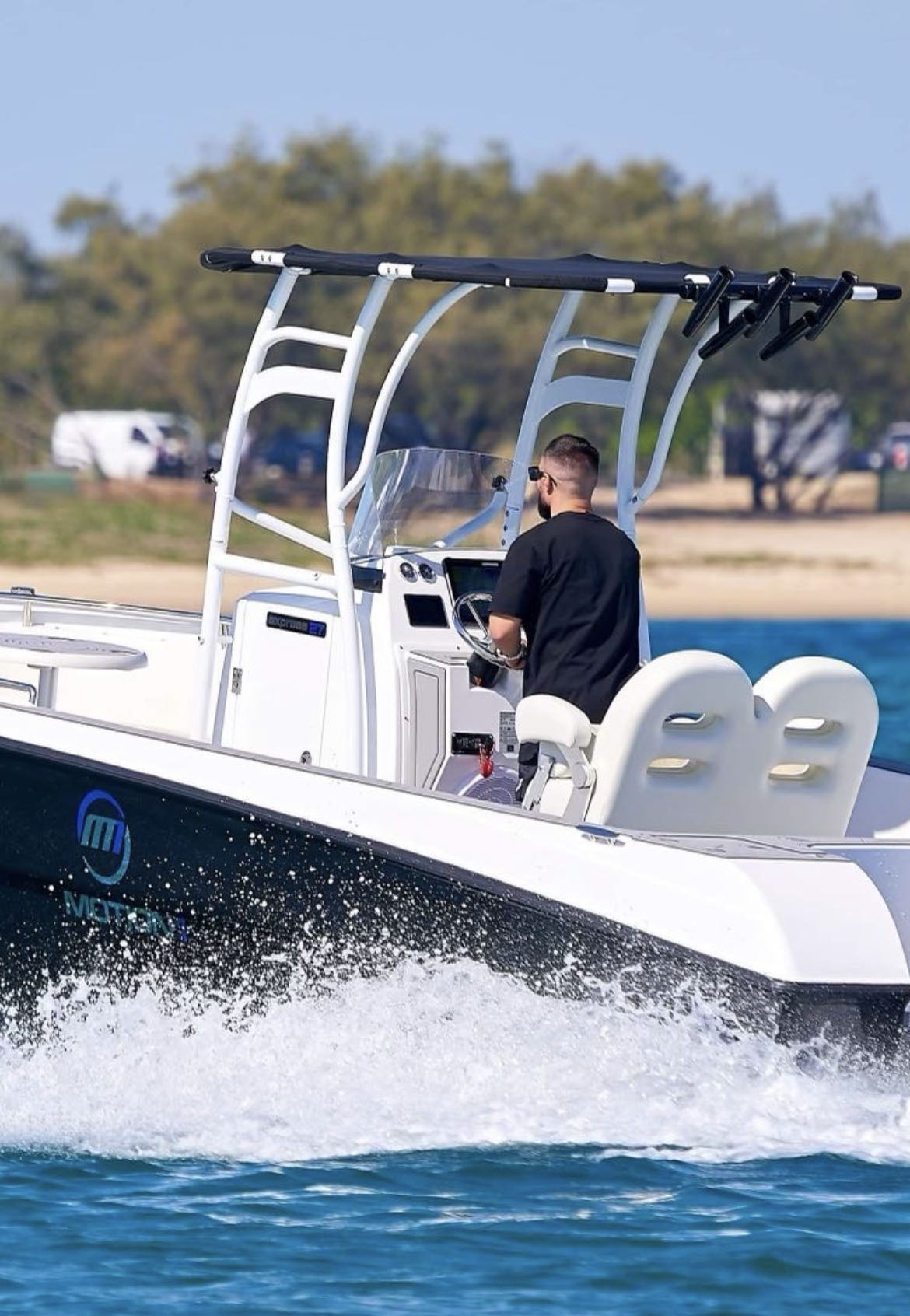 CENTER CONSOLE T TOPS - Seamax Marine