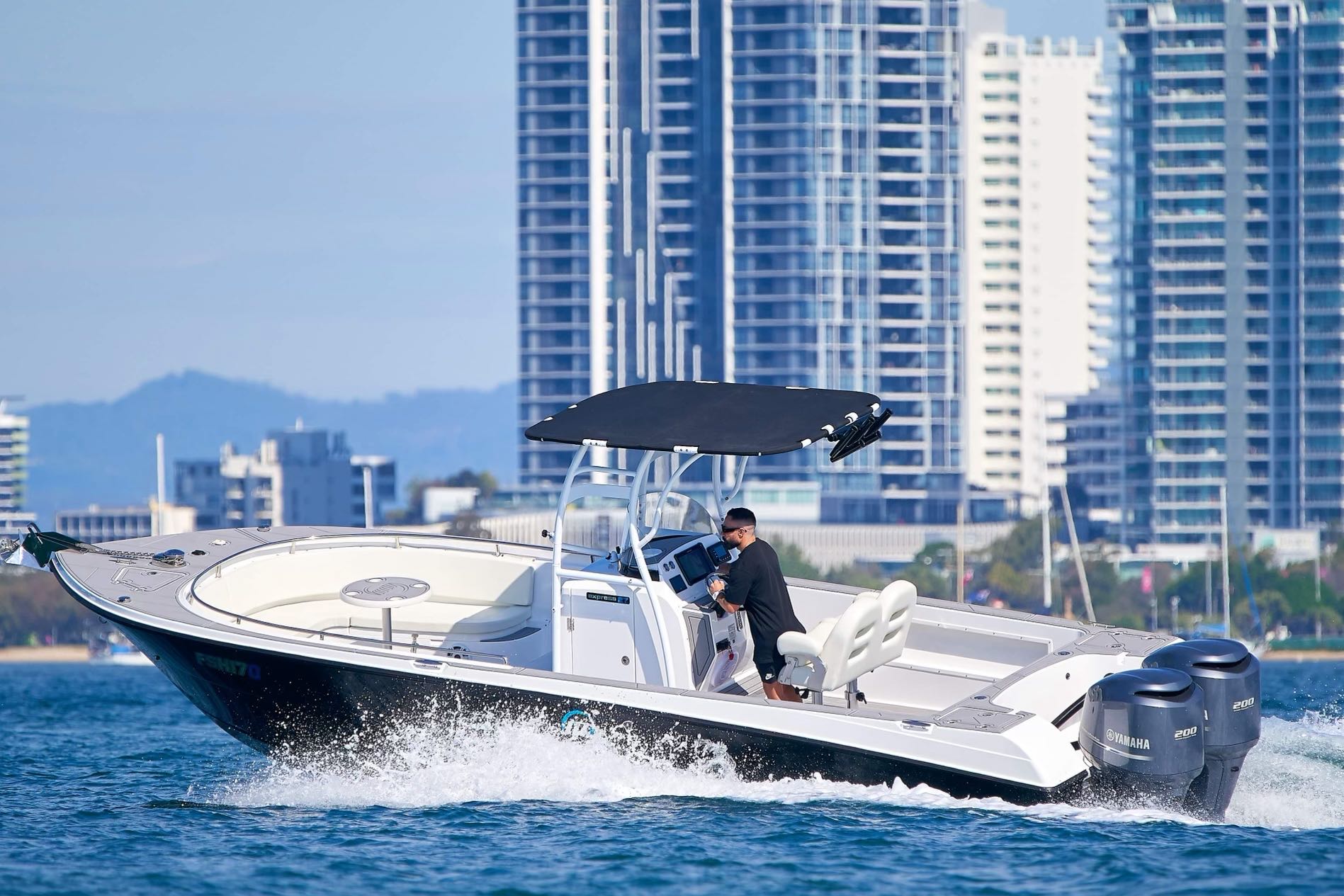 CENTER CONSOLE T TOPS - Seamax Marine