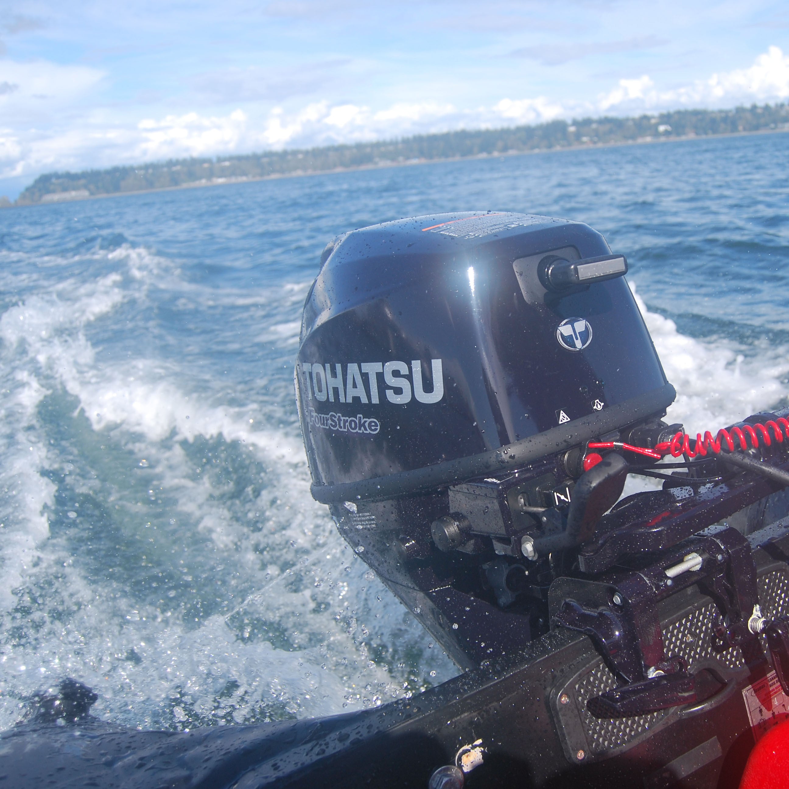 Tohatsu 4-Stroke 9.8HP Outboard Motor, Tiller Handle, New 5 Years Warr ...